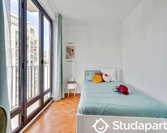 Violet Commerce, Paris 15ème arrondissement : Appartement 1 pièce à louer
