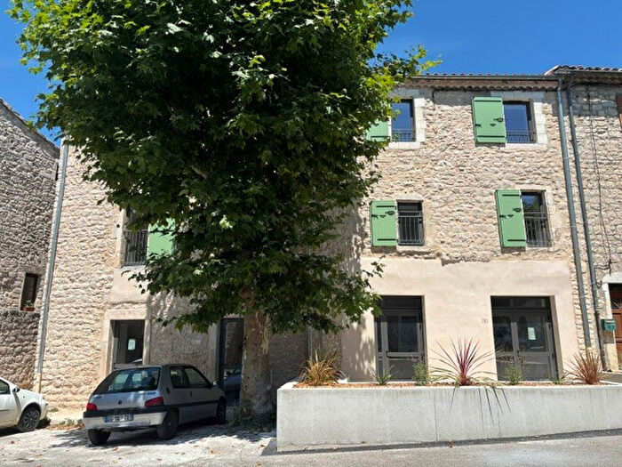 Appartement 4 pièces à Saint-Remèze, à louer
