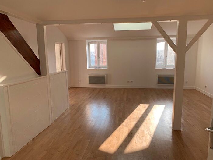 Appartement à louer - Lyon er , Bas des Pentes, Presquîle - 2 pièces - 2 chambres