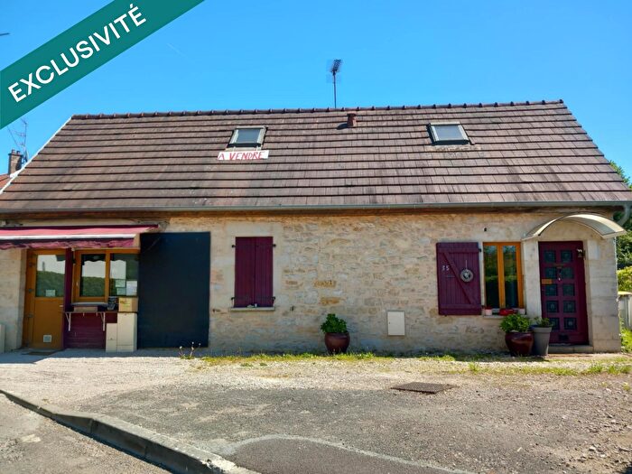 Dole, Centre-ville : Maison 6 pièces à vendre