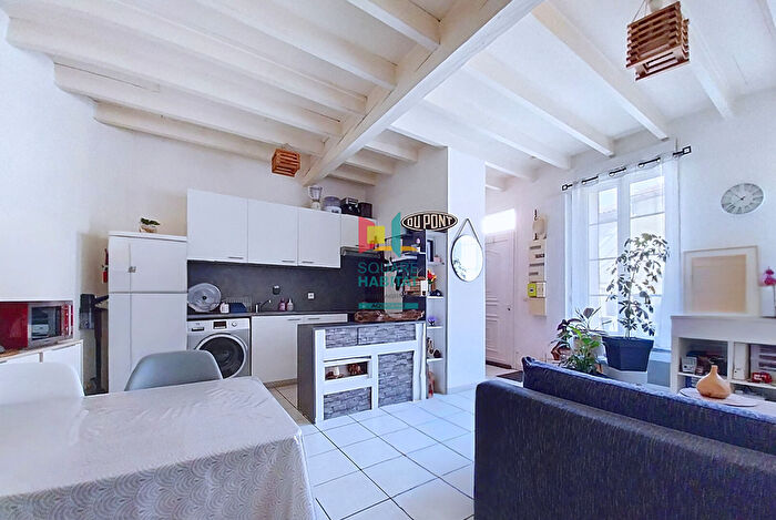 Maison 5 pièces à Branne, à vendre