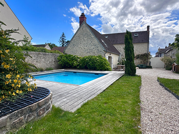 Senlis - Maison 7 pièces à vendre