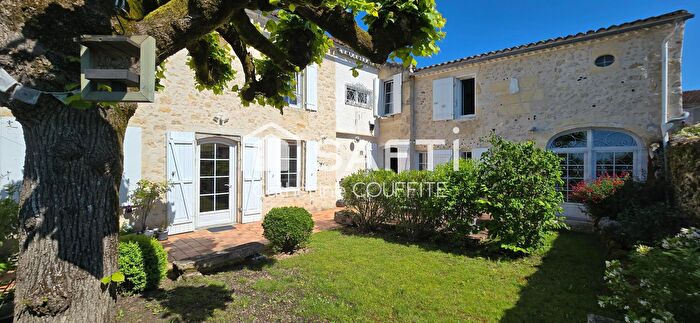 Maison à vendre - Cadillac - 8 pièces - 4 chambres