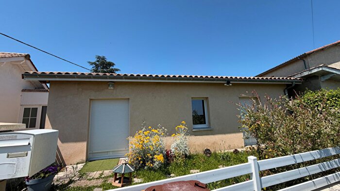 Maison 4 pièces à Saint-Martin-de-Laye, à vendre