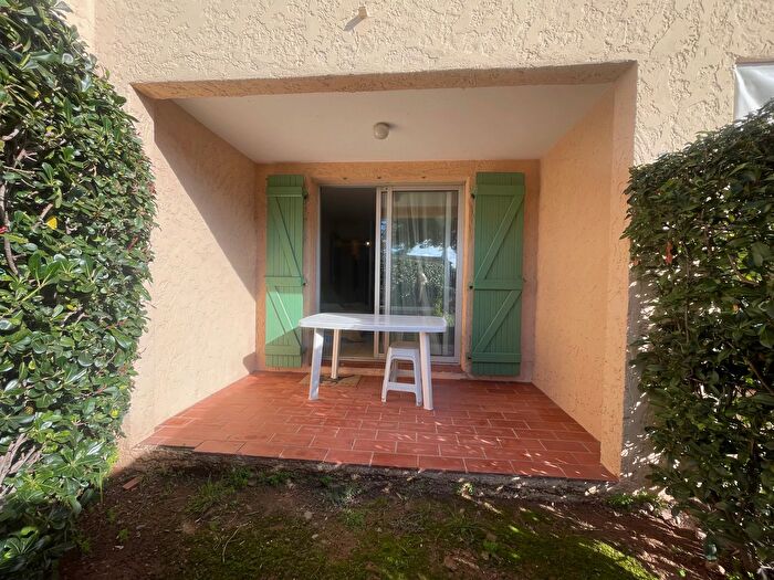 Saint-Raphaël, Santa-Lucia : Appartement 2 pièces à vendre
