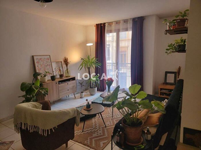 Appartement à louer - Lyon ème arrondissement - 3 pièces - 2 chambres