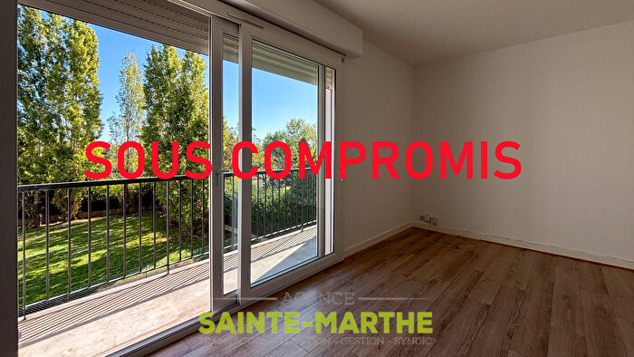 Appartement à vendre - Niort, Champclairot, Goise, Champommier - 3 pièces - 2 chambres