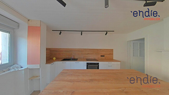 Appartement 5 pièces à louer à Gy