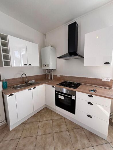 Maison 3 pièces à Montceau-les-Mines, à louer