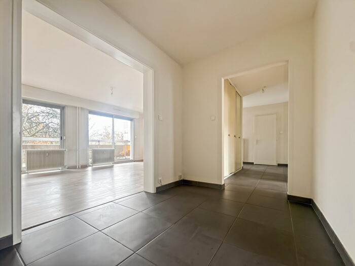 Appartement à vendre - Strasbourg - 4 pièces - 3 chambres