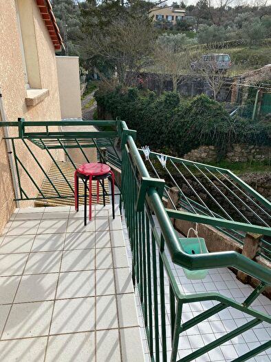 Saint-Paul-le-Jeune : Appartement 2 pièces à louer