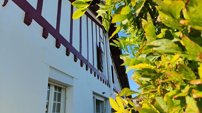 Maison à vendre - Biarritz, Braou, Ranquine, Aguilera - 5 pièces - 4 chambres