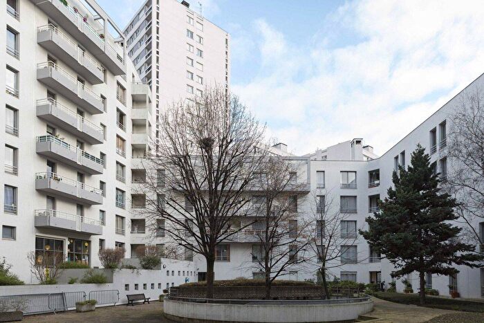 Appartement à louer - La Chapelle-Marx Dormoy, Paris ème arrondissement - 4 pièces - 3 chambres