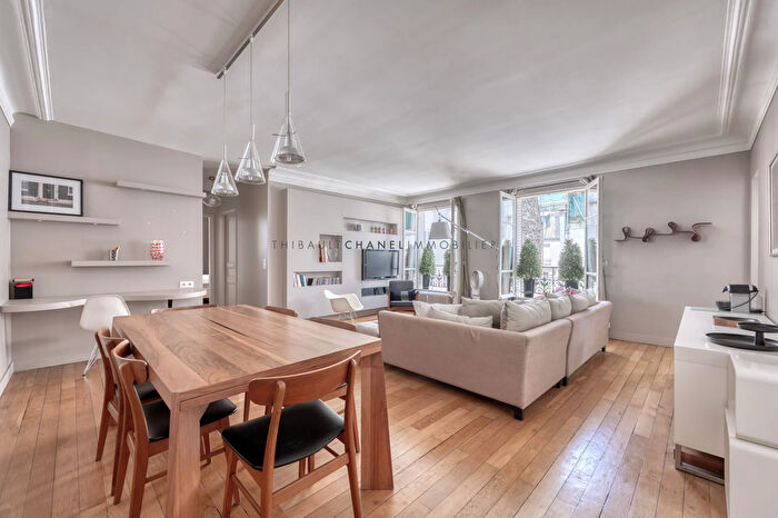 Appartement à vendre - Paris e , Champ de Mars - 3 pièces - 2 chambres