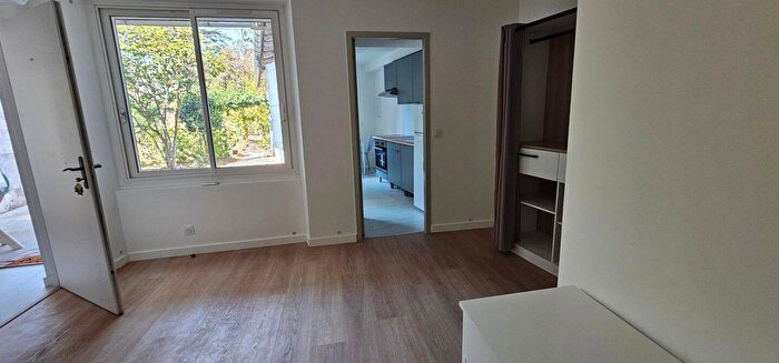 Lameilhe Est-Le Siala, Castres : Appartement 1 pièce à louer