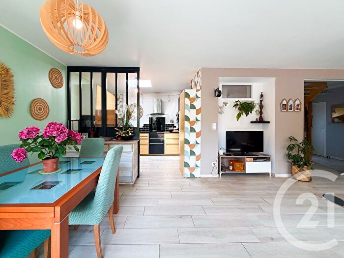 Vannes, Ouest : Maison 5 pièces à vendre