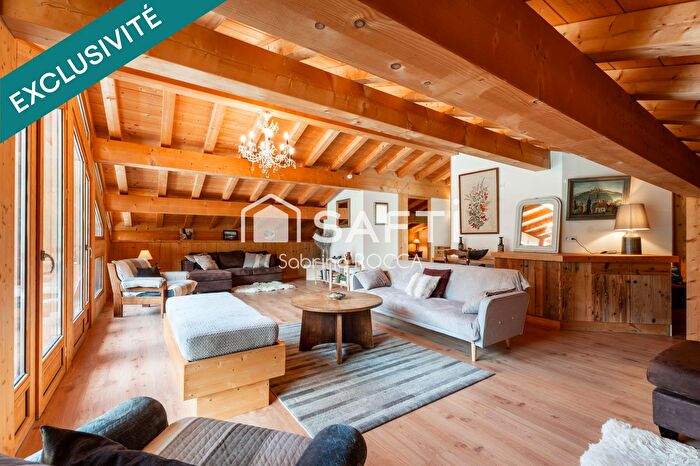 Peisey-Nancroix : Maison 12 pièces à vendre
