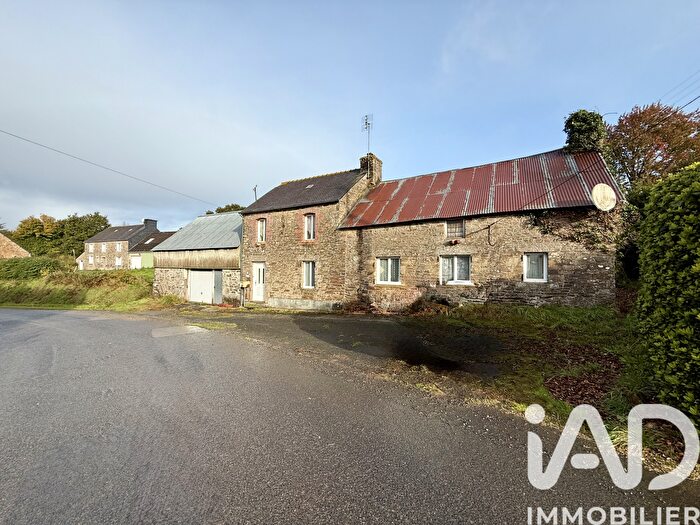 Maison à vendre - Plouguenast - 4 pièces - 2 chambres