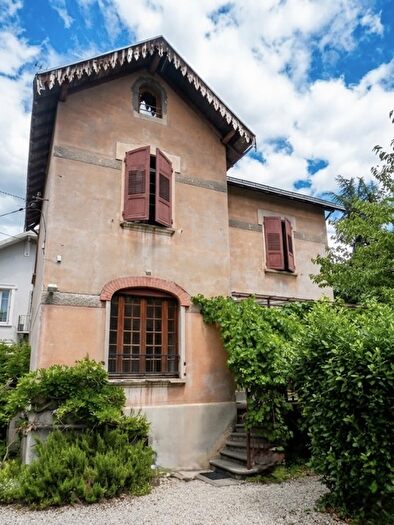 Maison 4 pièces à vendre à Grenoble, Eaux-Claires, Mistral