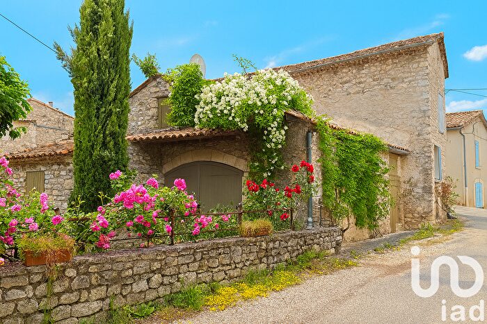 Maison à vendre - Sainte-Jalle - 6 pièces - 3 chambres