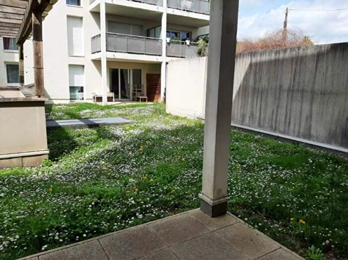 Appartement à vendre - Joué-lès-Tours, Centre-ville - 2 pièces - 1 chambre