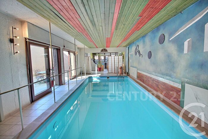 Appartement à vendre - Saint-Avold, Centre-ville, Felsberg, Route de DourdHal - 10 pièces - 4 chambres