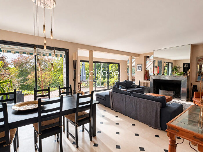 Mont-Saint-Aignan - Maison 8 pièces à vendre