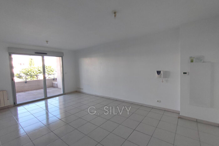 Orange : Appartement 2 pièces à vendre