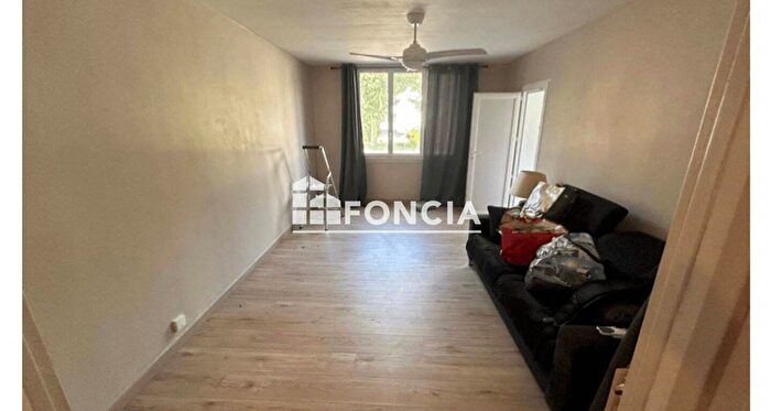Chirouzes, Bourg-lès-Valence - Appartement 3 pièces à louer
