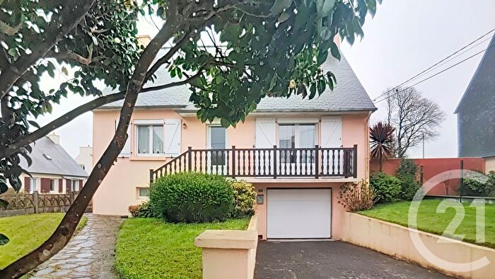 Maison à vendre - Châtelaudren - 5 pièces - 4 chambres