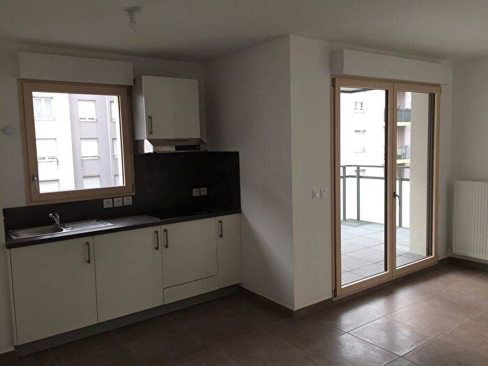 Appartement à louer - Villeurbanne - 2 pièces - 1 chambre