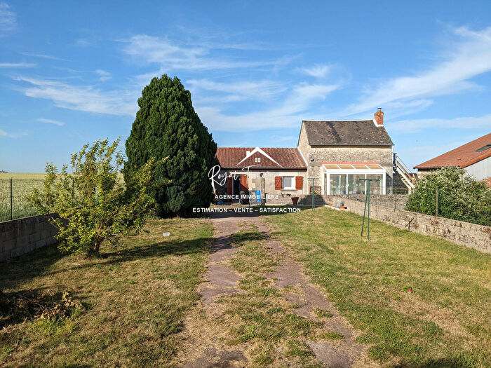 Maison à vendre - Marigny-Marmande - 3 pièces - 1 chambre