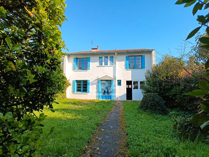Maison à vendre - Villenave-dOrnon, Le Pont de la Maye, Canteloup, Madère, Le Béquet - 5 pièces - 4 chambres