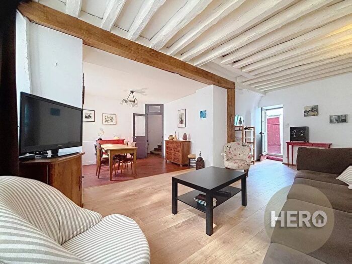 Maison à vendre - Neauphle-le-Château - 6 pièces - 4 chambres