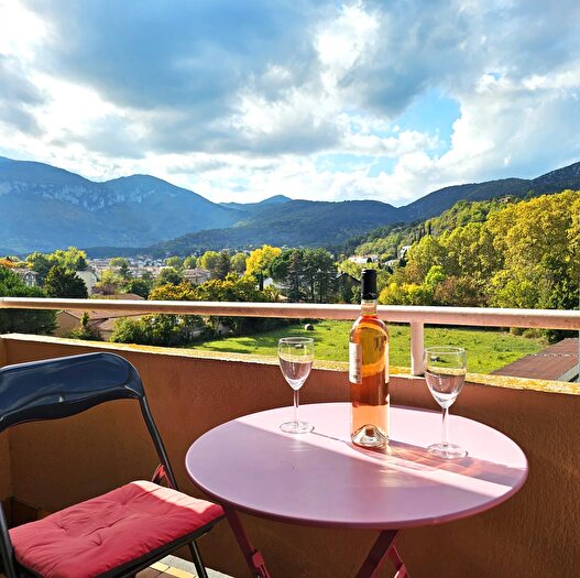 Appartement à vendre - Quillan - 5 pièces - 2 chambres