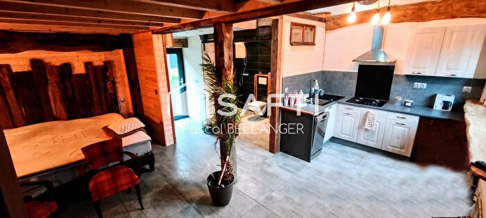 Maison à vendre - Chouvigny - 6 pièces - 4 chambres