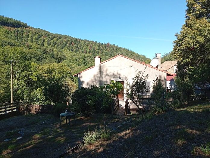Maison 5 pièces à Verreries-de-Moussans, à vendre