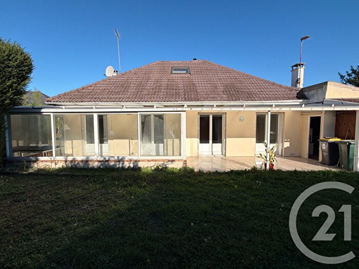 Maison 7 pièces à vendre à Ecquevilly