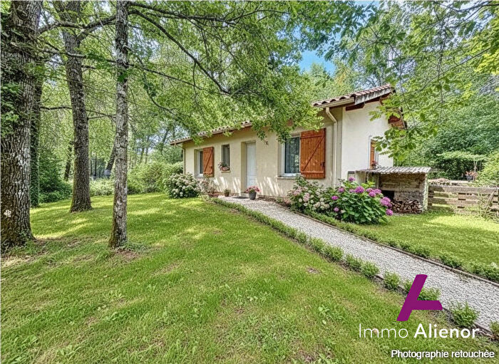 Maison 3 pièces à Moustey, à vendre