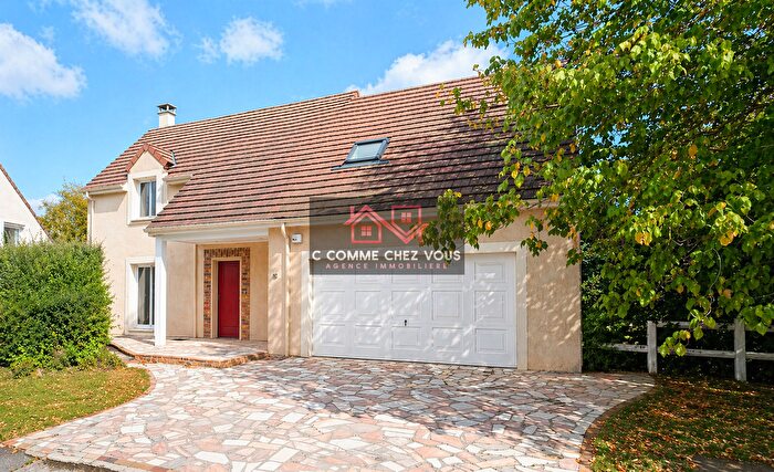 Ozoir-la-Ferrière : Maison 6 pièces à vendre