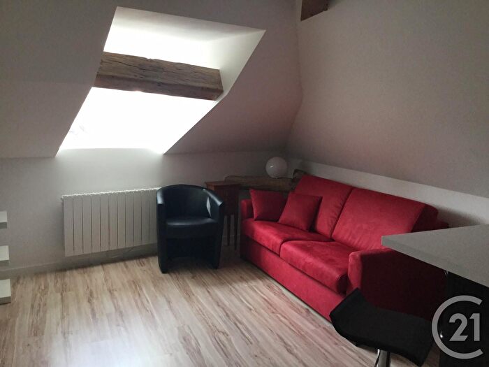 Appartement à louer - Fontainebleau, Centre-ville - 1 pièce