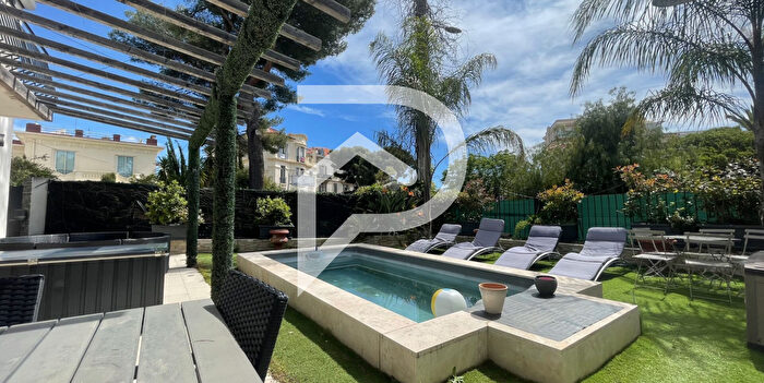 Maison à vendre - Cannes, Petit Juas - 5 pièces - 4 chambres