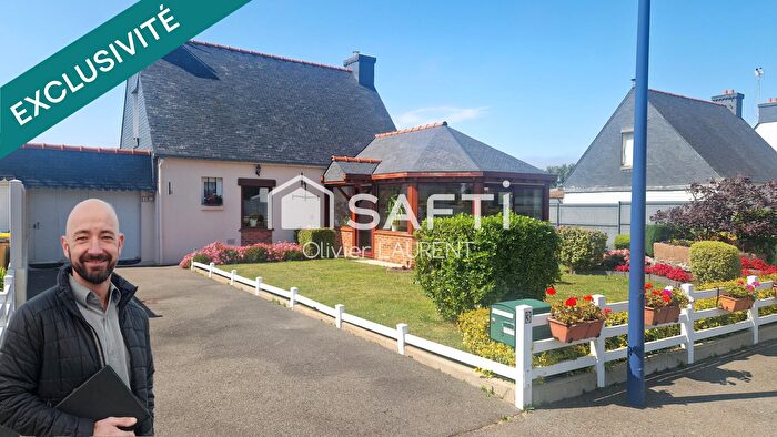 Maison 5 pièces à Trélévern, à vendre