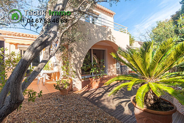 Maison à vendre - Sète, Centre-ville - 4 pièces - 2 chambres