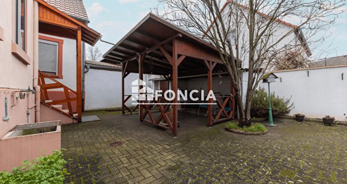 Appartement à vendre - Lingolsheim, Tiergaertel, Européen, Alouettes, Galilée, Tanneries - 5 pièces