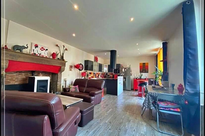 Maison à vendre - Augignac - 6 pièces - 4 chambres