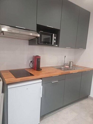 Appartement à louer - Saint-Pierre-De-Féric, Nice - 1 pièce