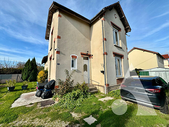 Maison à vendre - Brienne-le-Château - 4 pièces - 3 chambres