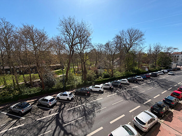 Appartement à vendre - Calais, Hôtel de ville - 3 pièces - 4 chambres