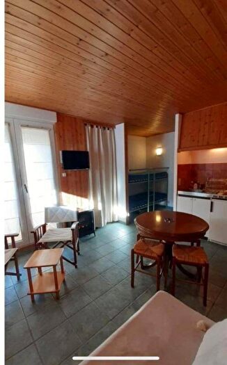 Appartement à louer - Eyne - 1 pièce